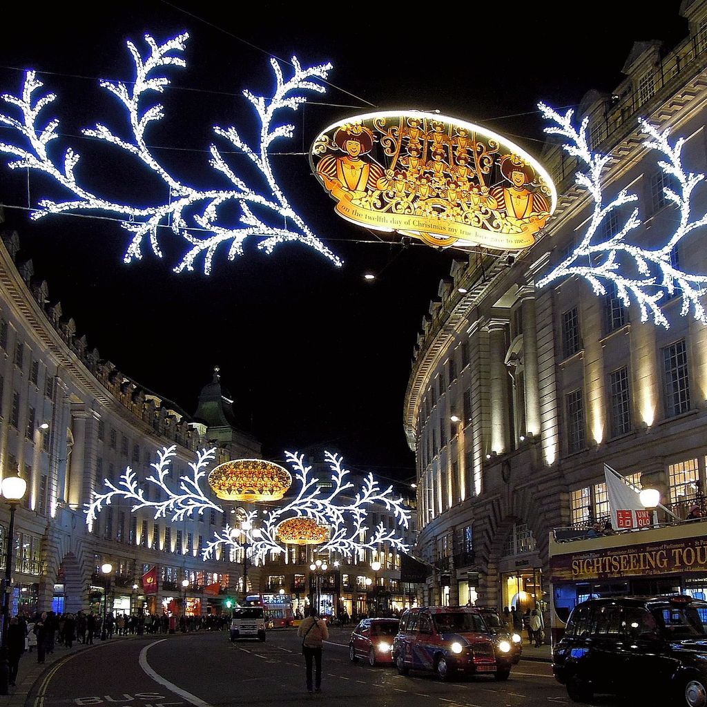 Visite de Londres en bus pour voir les illuminations de Noël - ©Londres